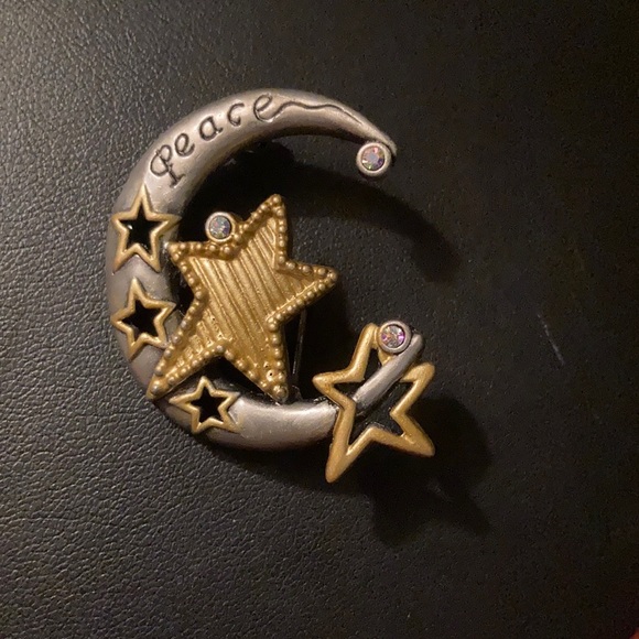 D D | Jewelry | Vintage Dd Brooch Peace Moon And Stars | Poshmark